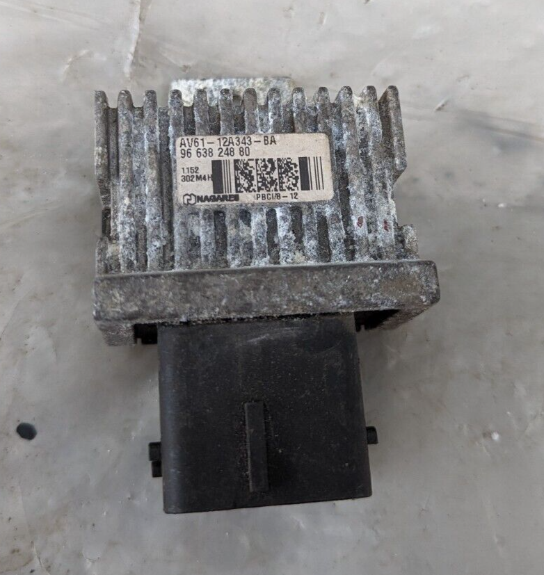 RANGE ROVER EVOQUE L538 2.2L 2011-2015 GLOW PLUG RELAY AV61-12A343-BA