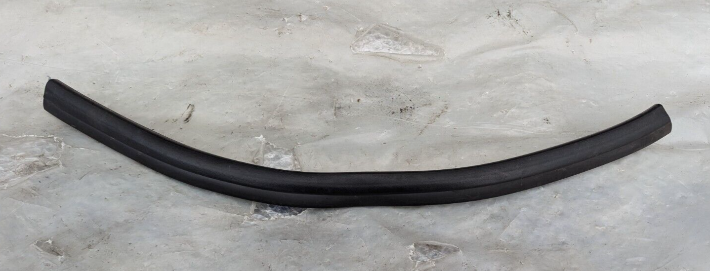 MERCEDES C-CLASS W204 07-11 BONNET HOOD LEFT & RIGHT RUBBER SEAL A2046