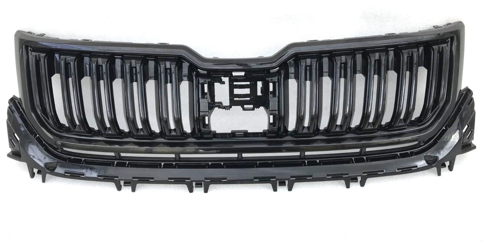 SKODA KODIAQ 2016-2020 FRONT BUMPER RADIATOR GRILL GRILLE in BLACK GLO