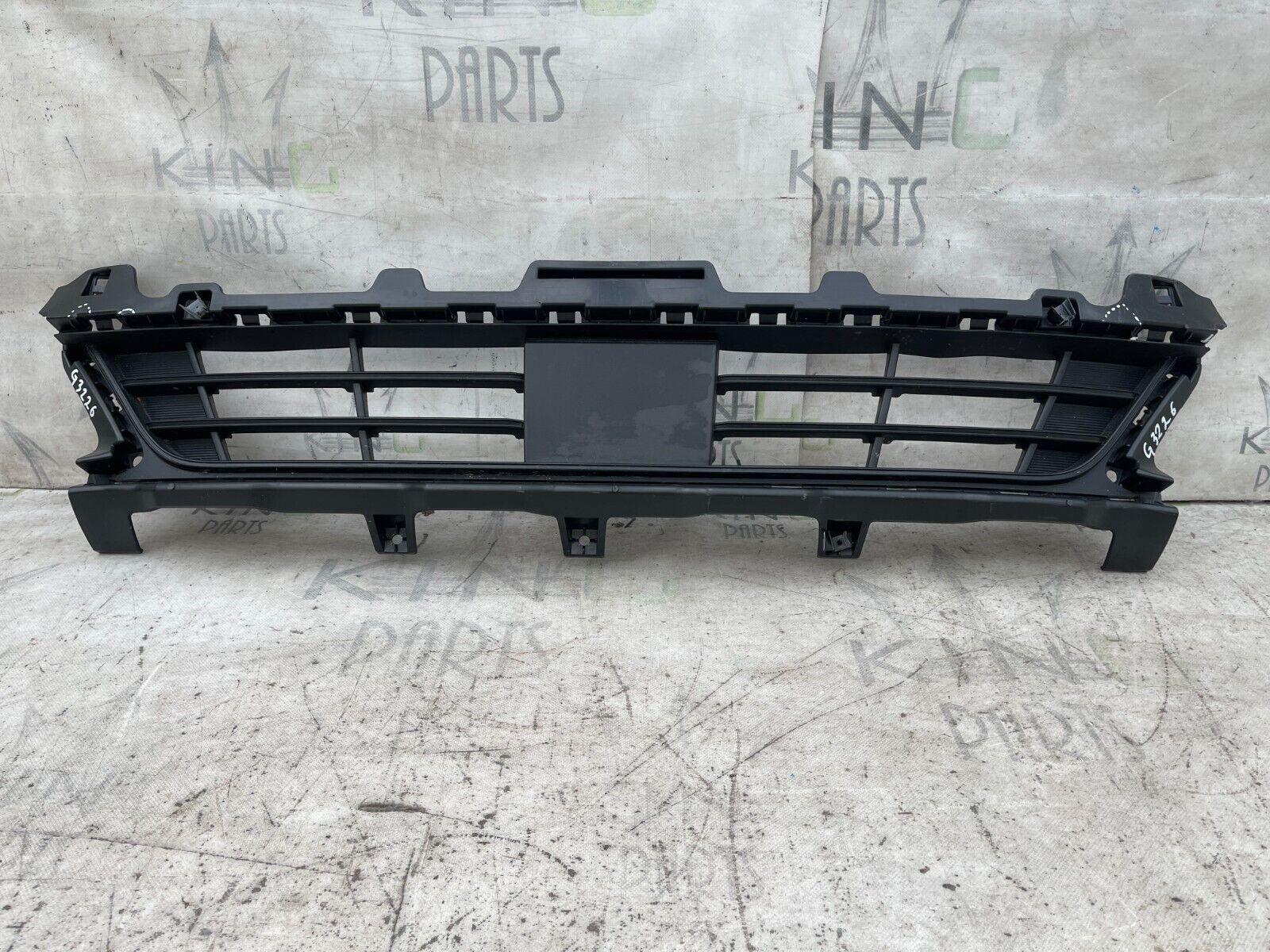 KIA SPORTAGE MK5 2021-ON FRONT BUMPER LOWER GRILL 86531-r2010 #G3226