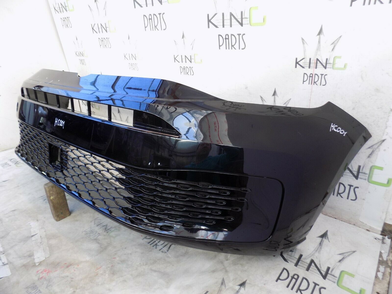 VW CADDY MK4 2020-ON FRONT BUMPER "DEEP BLACK" COLOR CODE PN:2K7807221