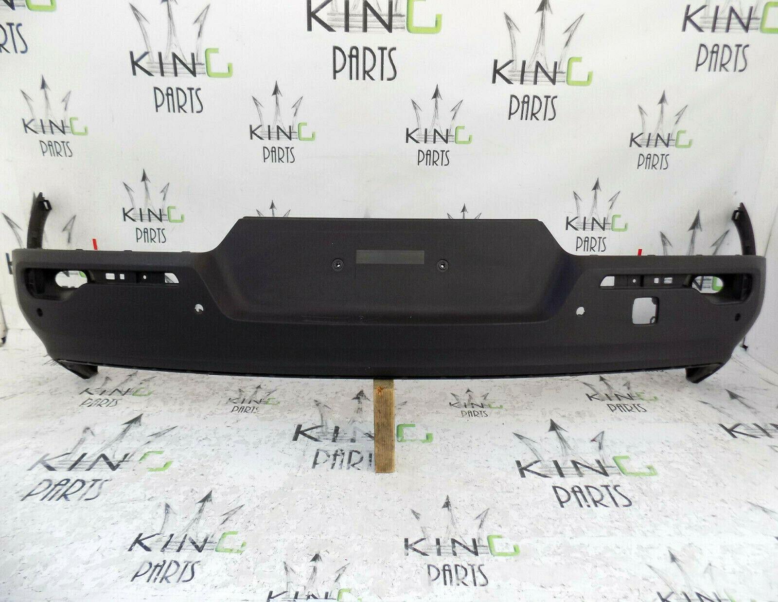 VOLVO XC40 2018 2019 LOWER REAR BUMPER GENUINE 4x PDC 31449333 #H0101