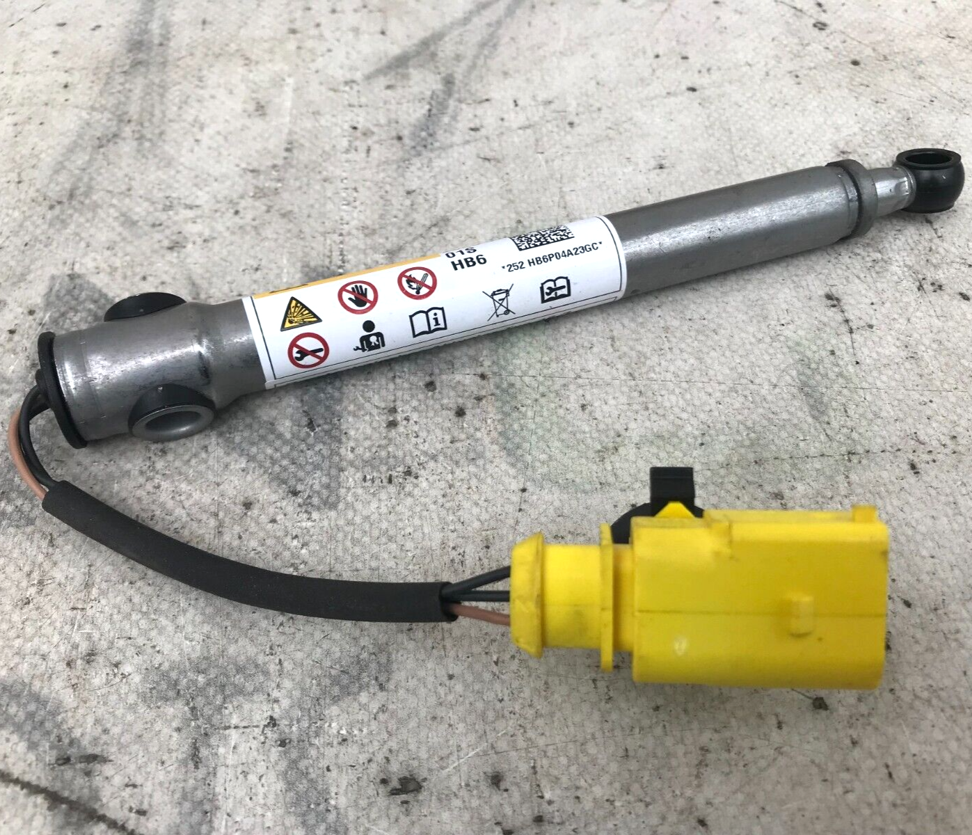 AUDI S6 A6 4K 8W 2019-ON AIRBAG PEDESTRIAN PROTECTION HINGE BONNET LEF