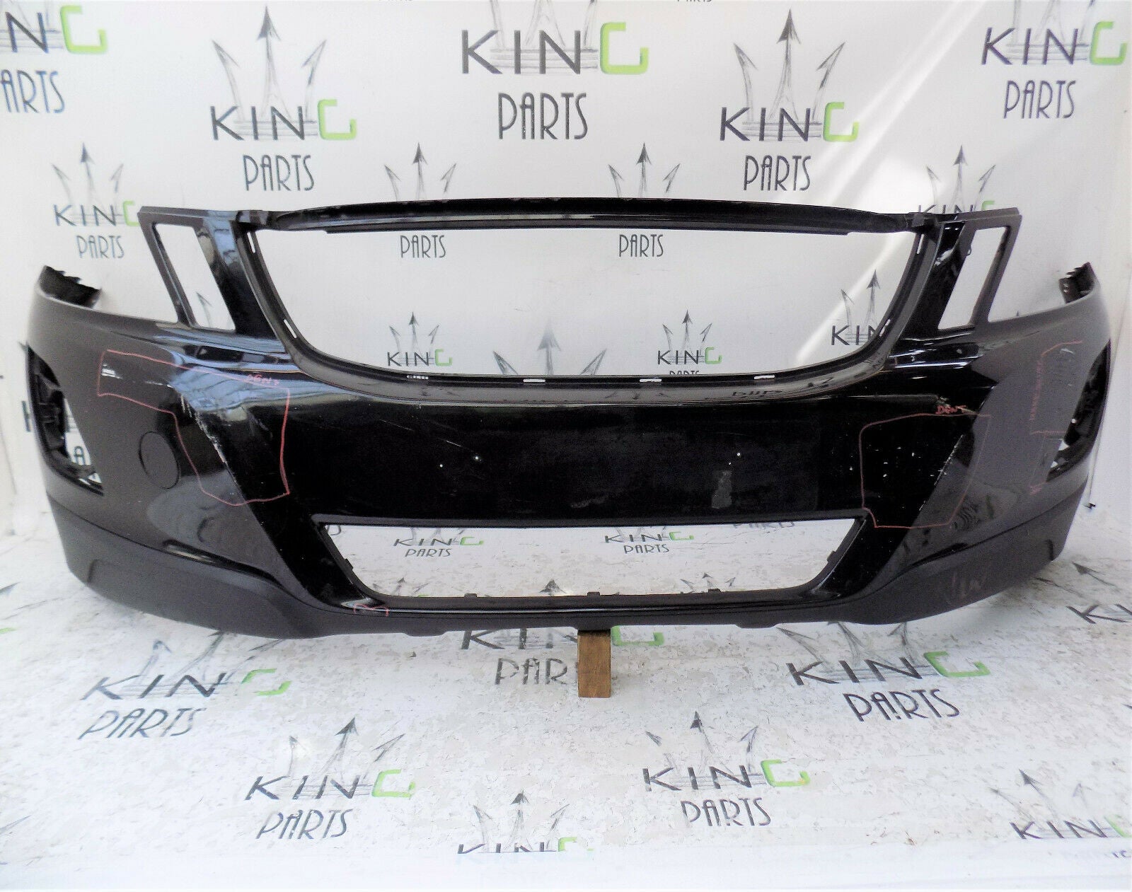 VOLVO XC60 Pre-Facelift 2009-2013 BLACK FRONT BUMPER GENUINE 30763412
