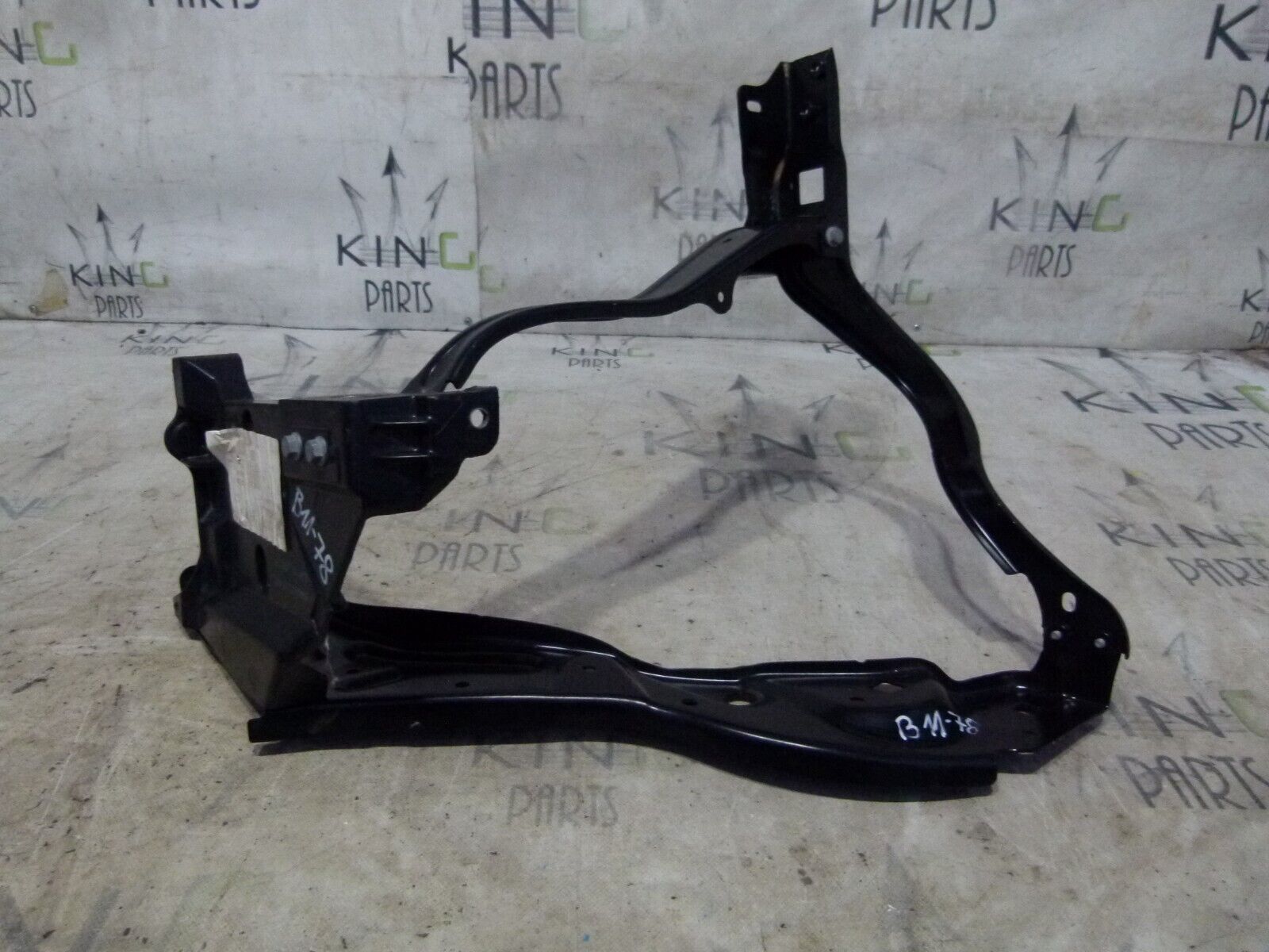 MERCEDES E W212 LCI 2013-16 FEFT HEADLIGHT BRACKET GENUINE A2126200785