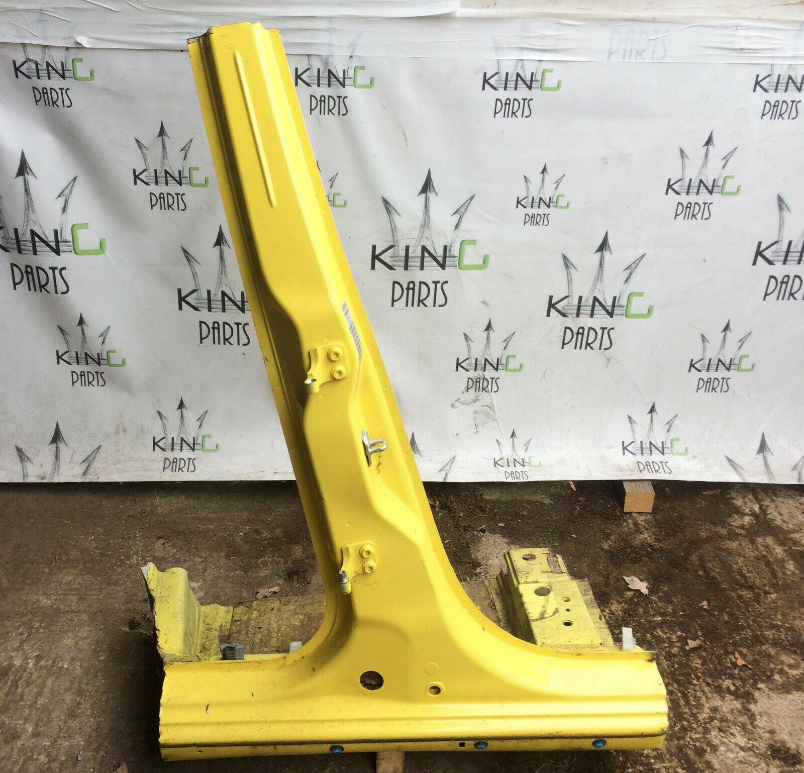 FIAT 500L - CUT PART MIDDLE B PILLAR RIGHT DRIVER SIDE PILLAR BODY PAN