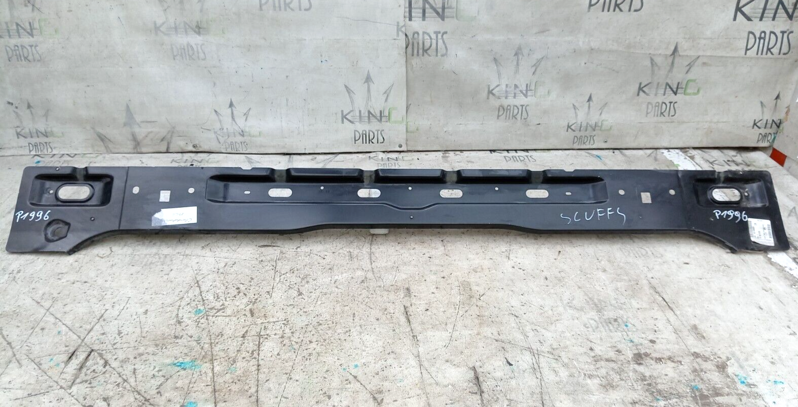 RENAULT TRAFFIC II X82 2014-23 REAR BUMPER FLOOR MEMMBER CRASH BAR PAN