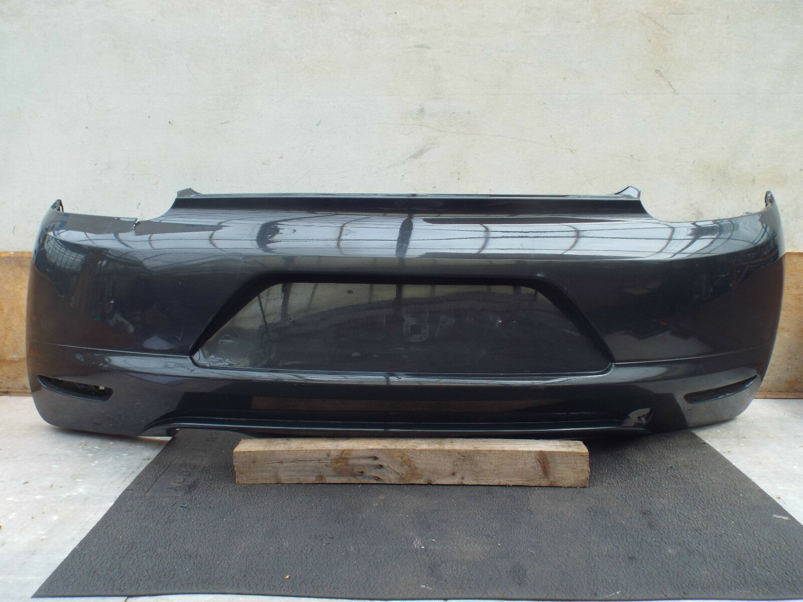 VOLKSWAGEN SCIROCCO 1K8 807 421 REAR BUMPER GENUINE (8358)