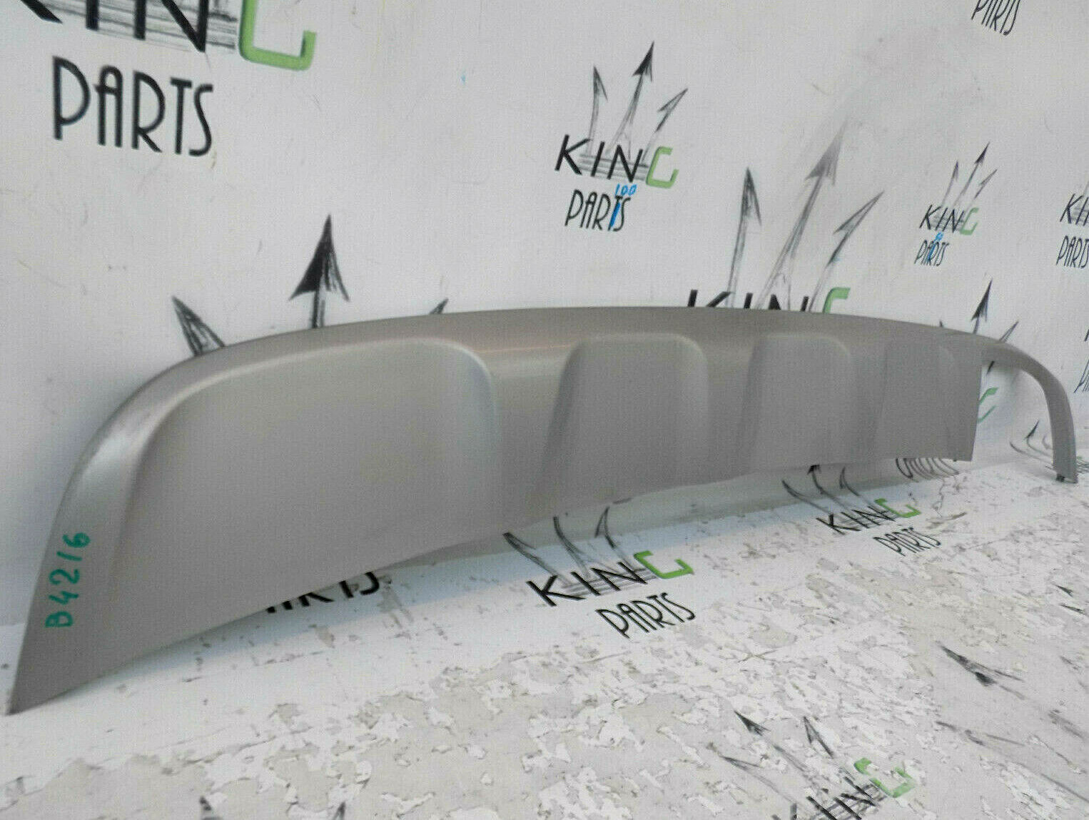 KIA SORENTO 2014 - 2017 REAR BUMPER DIFFUSER GENUINE 86665-C5510 #B421