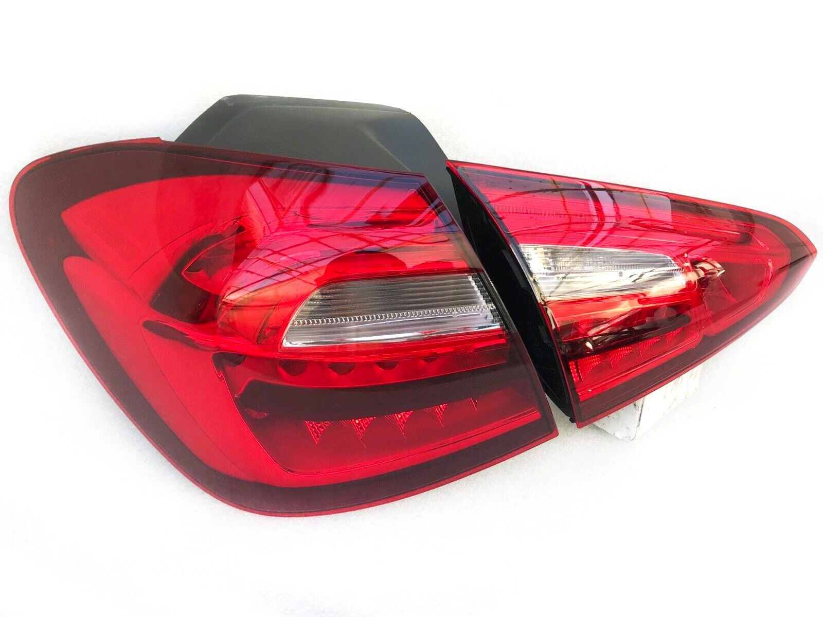 MERCEDES A W177 model SE 2018-22 LEFT SIDE 2x REAR LAMP FENDER &TRUNK