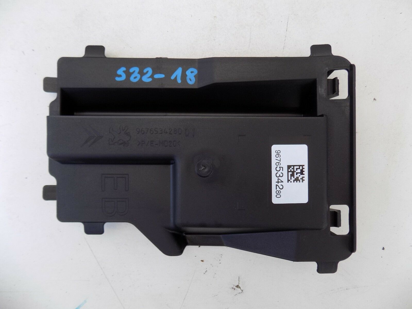 Peugeot 208 Citroen C3 2012-2018 Front panel Air intake 9676534280 (S3