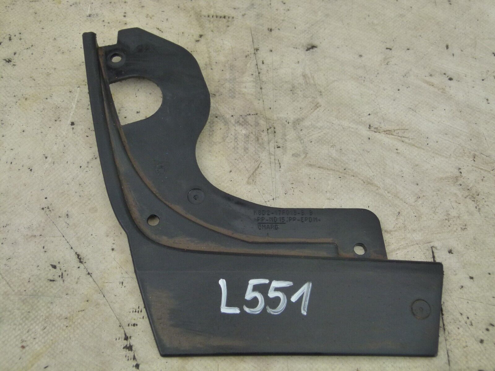 RANGE ROVER EVOQUE L551 HYBRID 2019-20 FRONT SPLITTER LEFT TIRM K8D217