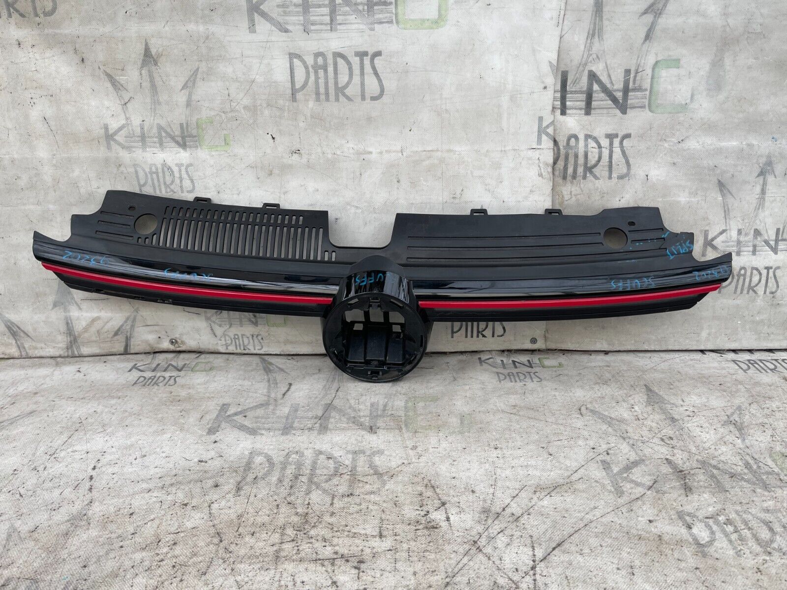 VW GOLF MK8 GTI 2020-ON FRONT BUMPER GRILL 5H0853653 #G3202