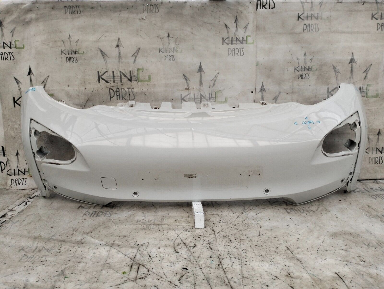 BMW i3 2013-2017 FRONT BUMPER (HAS PDC HOLES) GENUINE 5111 7305099 #AA