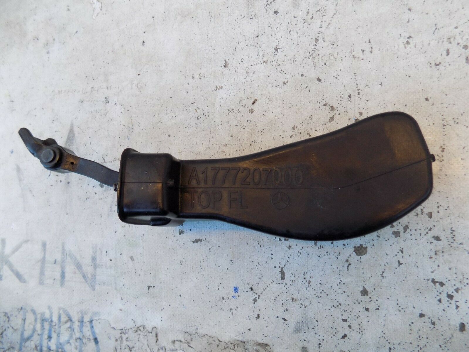 MERCEDES BENZ W177 A CLASS DOOR CHECK STRAP LEFT SIDE FRONT NSF A17772