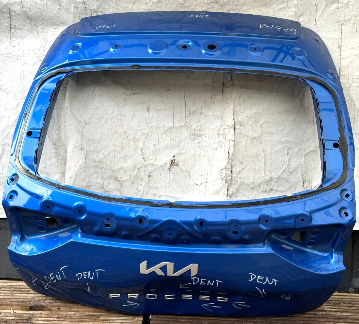 KIA PROCEED CD MK3 2019-ON GENUINE BOOT LID TAILGATE PANEL in BLUE #P1