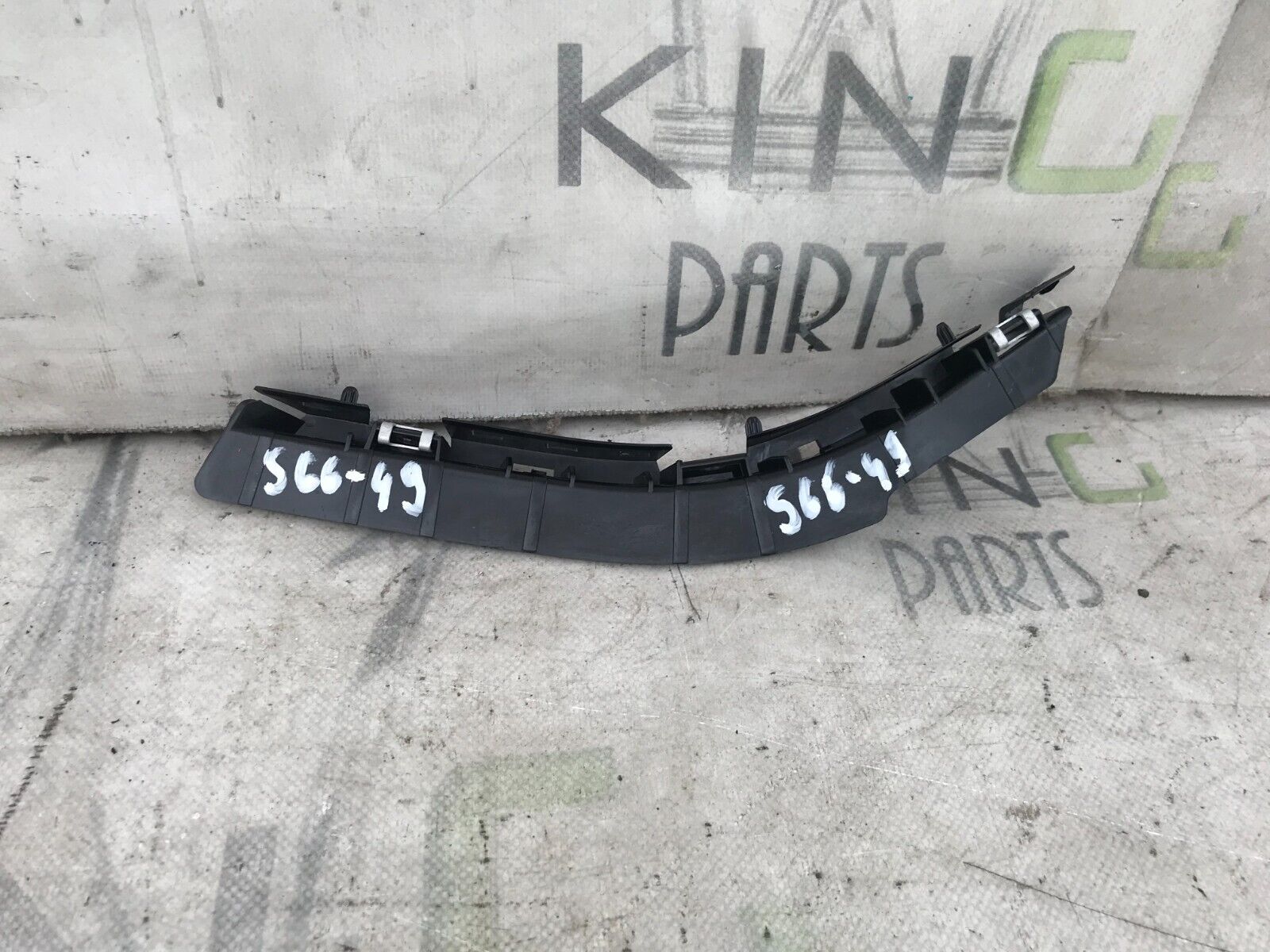 MERCEDES VITO W447 FRONT BUMPER LEFT SUPPORT BRACKET A4478850421 #S66-