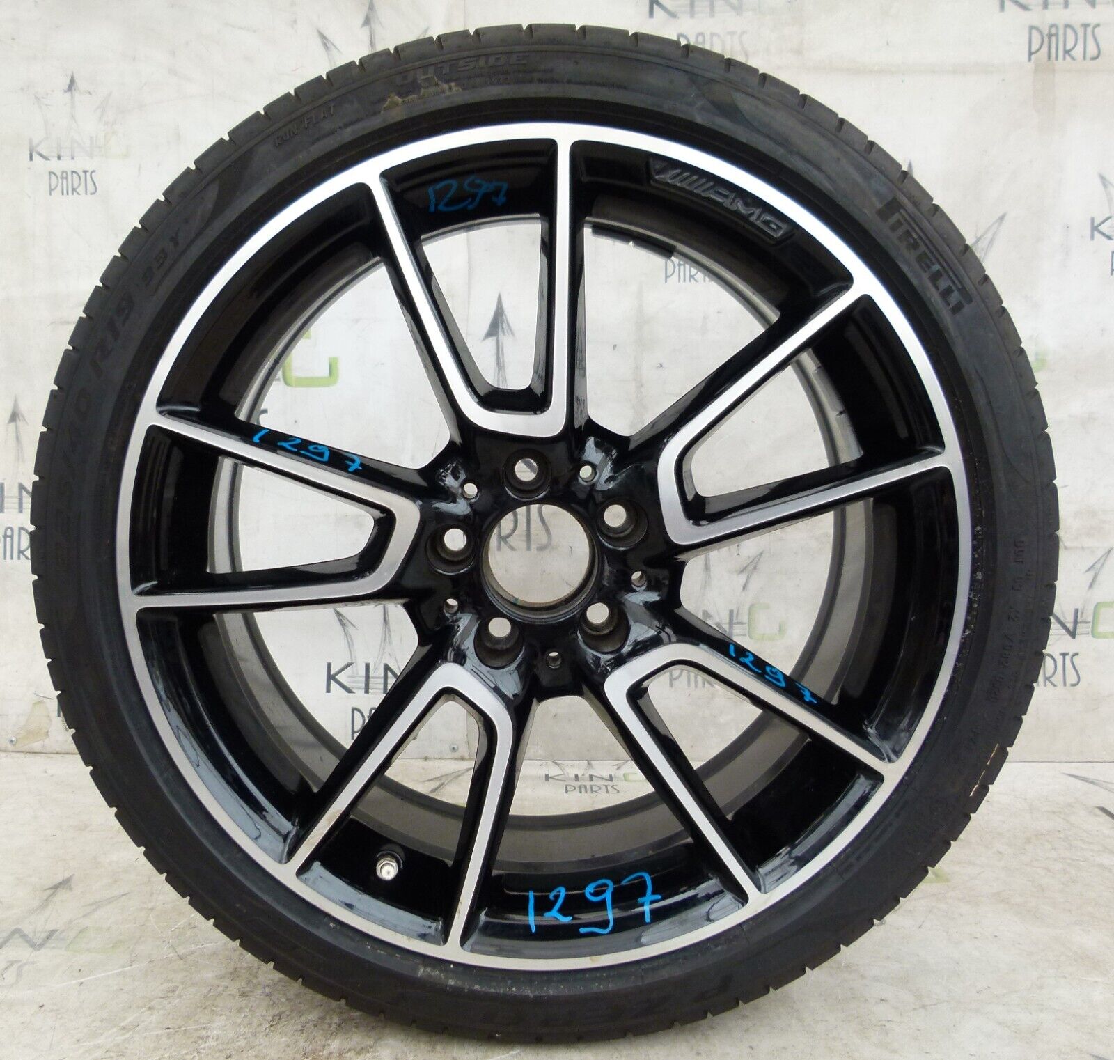 MERCEDES W205 WHEEL ALLOY RIM & TIRE 7.5JX19H2 ET44 A2054012200 GENUIN