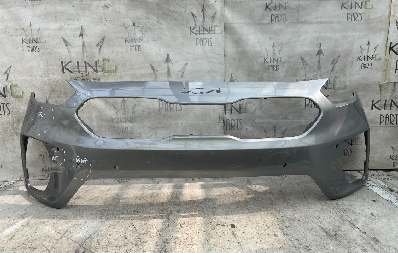 KIA NIRO 2021-ON FRONT BUMPER PDC GENUINE 86511G5700 #AA3258