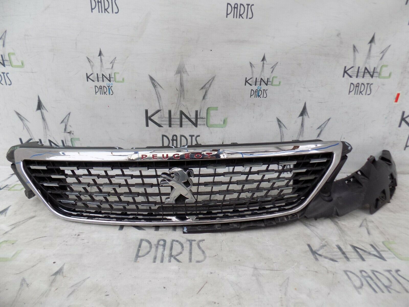 PEUGEOT 308 GT MK2 2017-ON FRONT BUMPER GRILL AIR INTAKE 99894486 #G21